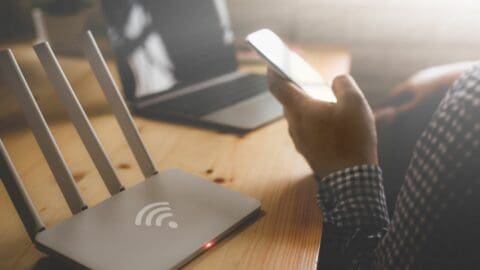 The 7 Best Backup UPS to Stay Connected During Loadshedding - Men's Health
