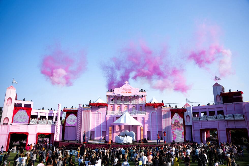 A Look Inside The Luxurious Marble Circus Proves World-Class Creativity ...
